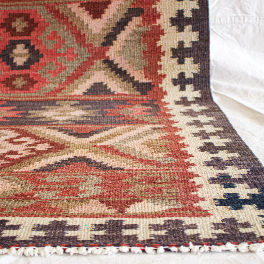 Rugs – Sticks & Bricks