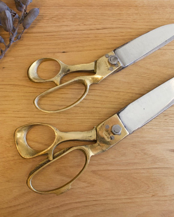 Tailor Shears – Sticks & Bricks
